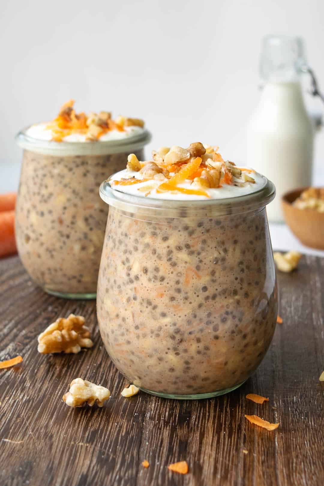 Carrot Cake Overnight Oats (High Protein) - Emily Maude Nutrition